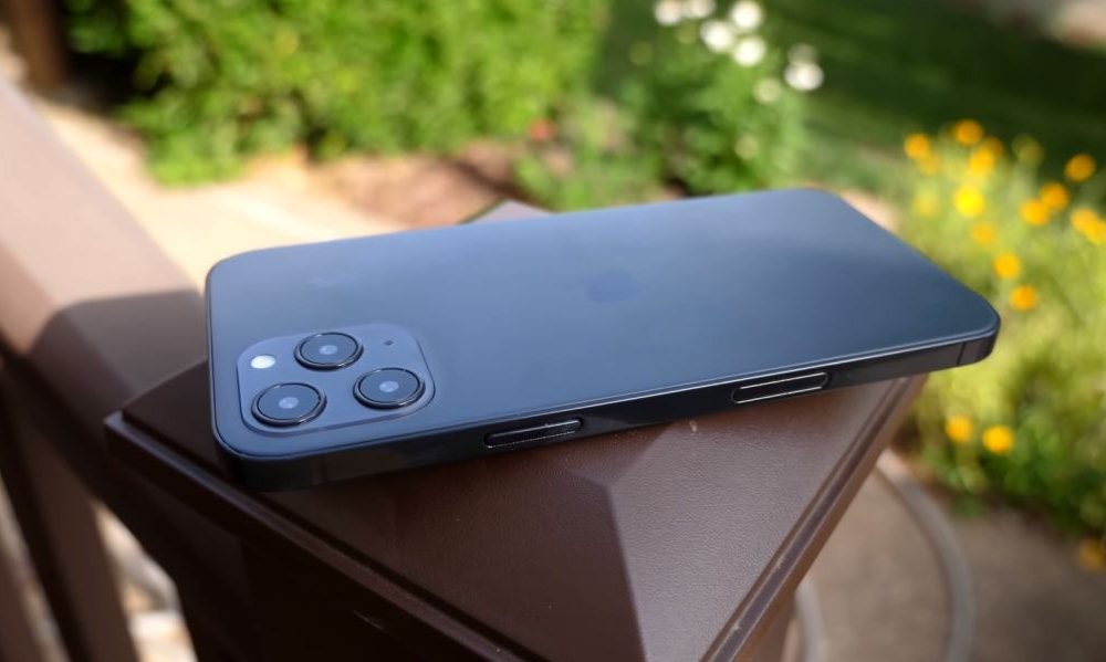 Stunning iPhone 12 video shows the design we’ve been waiting for - Tom ...